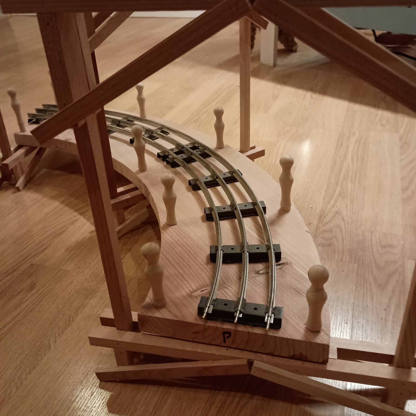 G Scale Train Track Ceiling Hanger KIT! SOLID BASE Trestle Use With LGB ...