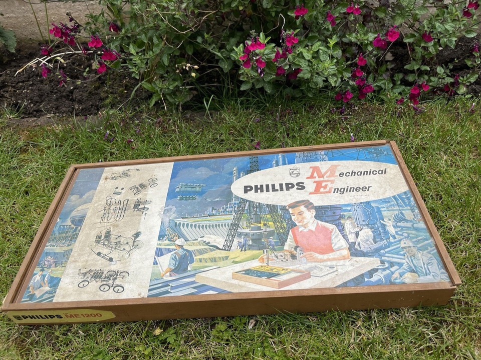 Barn Find Old Philips Mechanical Engineer Wooden Boxed Construction Kit ...