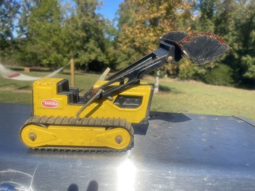 Vintage Tonka T-6 Front End Loader Backhoe Bulldozer Rubber Track ...