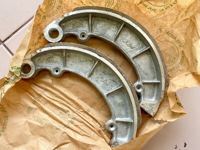 NOS HONDA CB72 CB77 CB92 CL72 CL77 CP77 FRONT BRAKE SHOE TAIWAN PN ...