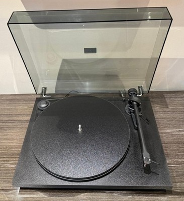 Project Essential II - Vinyl Record Player - Music Turntable - Audio ...