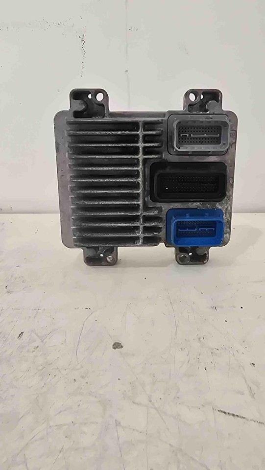 GENERAL MOTOR ENGINE COMPUTER PART NUMBER 12597521 | eBay