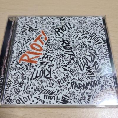 USED PARAMORE / riot ! /JAPAN CD bonus track | eBay