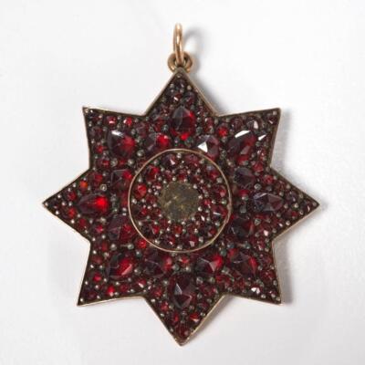 Red Garnet Gold Plated Sterling Silver Octagram Star Pendant 1.25" *AS ...
