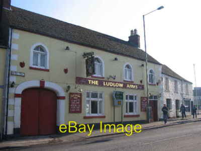 Photo 6x4 The Ludlow Arms Westbury/ST8650 A view looking east across ...