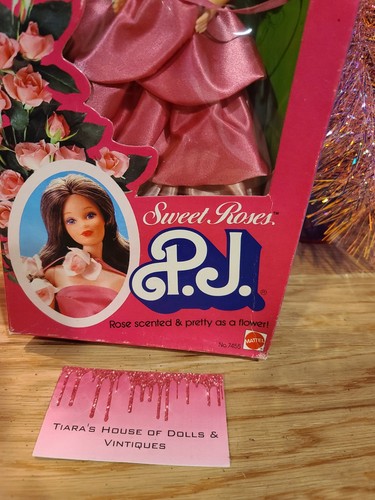 NIB! VINTAGE 1983 SWEET ROSES SCENTED PJ BARBIE! | eBay