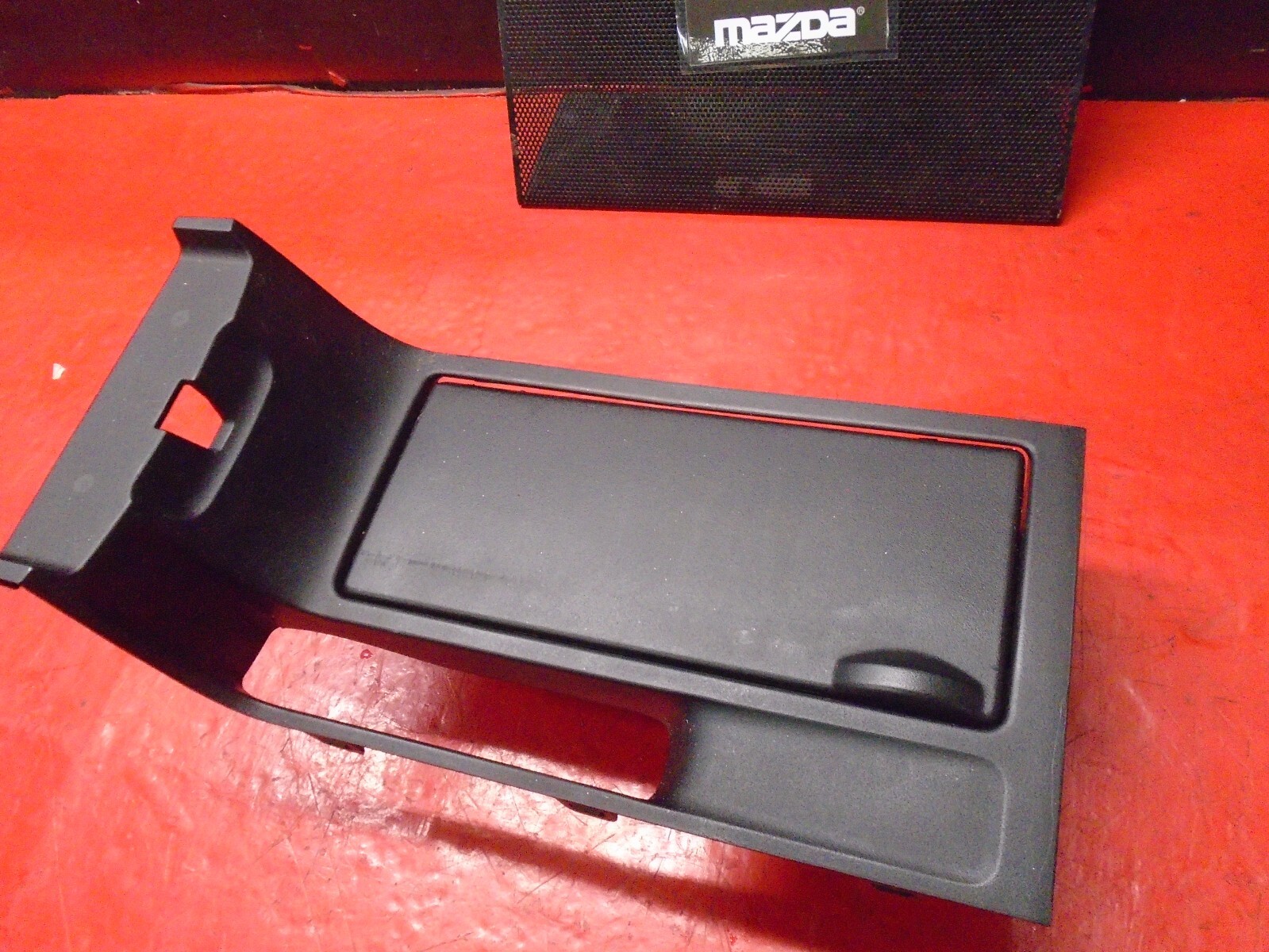 04 05 06 MAZDA3 MAZDA 3 CENTER CONSOLE DUAL CUP HOLDER CUPHOLDER OEM ...