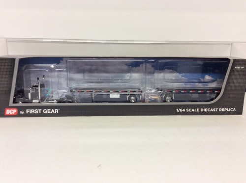 DCP Peterbilt Single Axle Day Cab 379w/28.5 Flatbed Trailers.New in Box ...