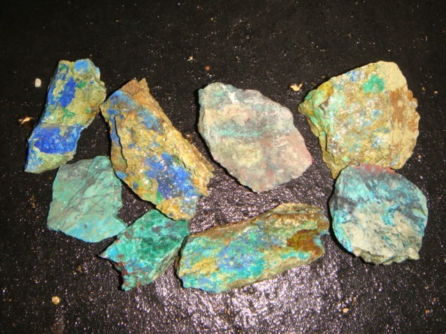 OLD MIXED CHRYSOCOLLA AZURITE TENORITE CUPRITE ROUGH SPECIMENS 1 POUND ...