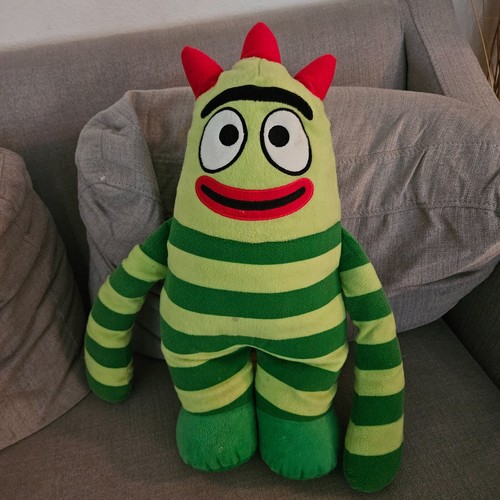Yo Gabba Gabba 19" Brobee Furry Plush Cute Green Alien Long Arms ...
