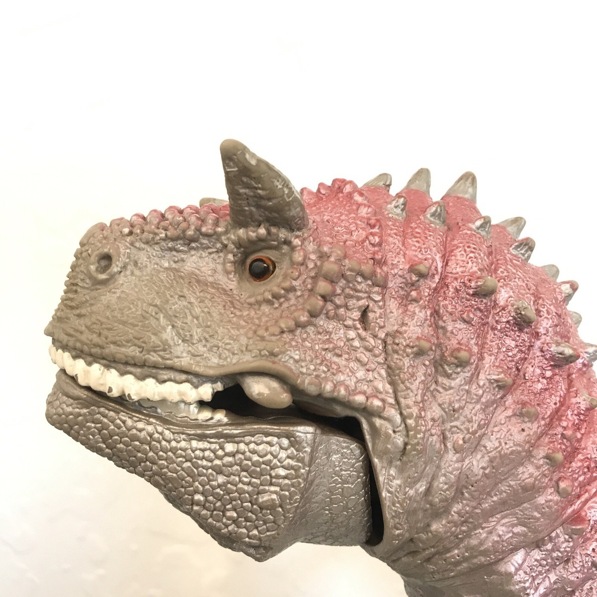 Dinosaur 2000 Carnotaurus Image Dinosaur Disneyscreencaps