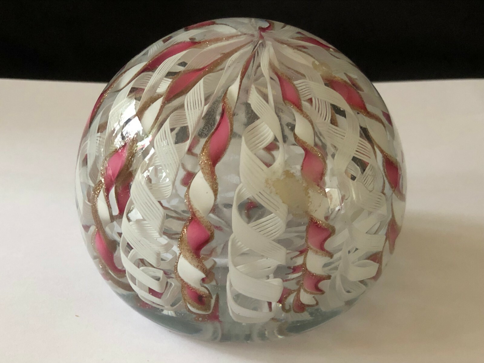 MCM Murano Magnum Fratelli Toso Zanfirico twisted filigrana paperweight ...