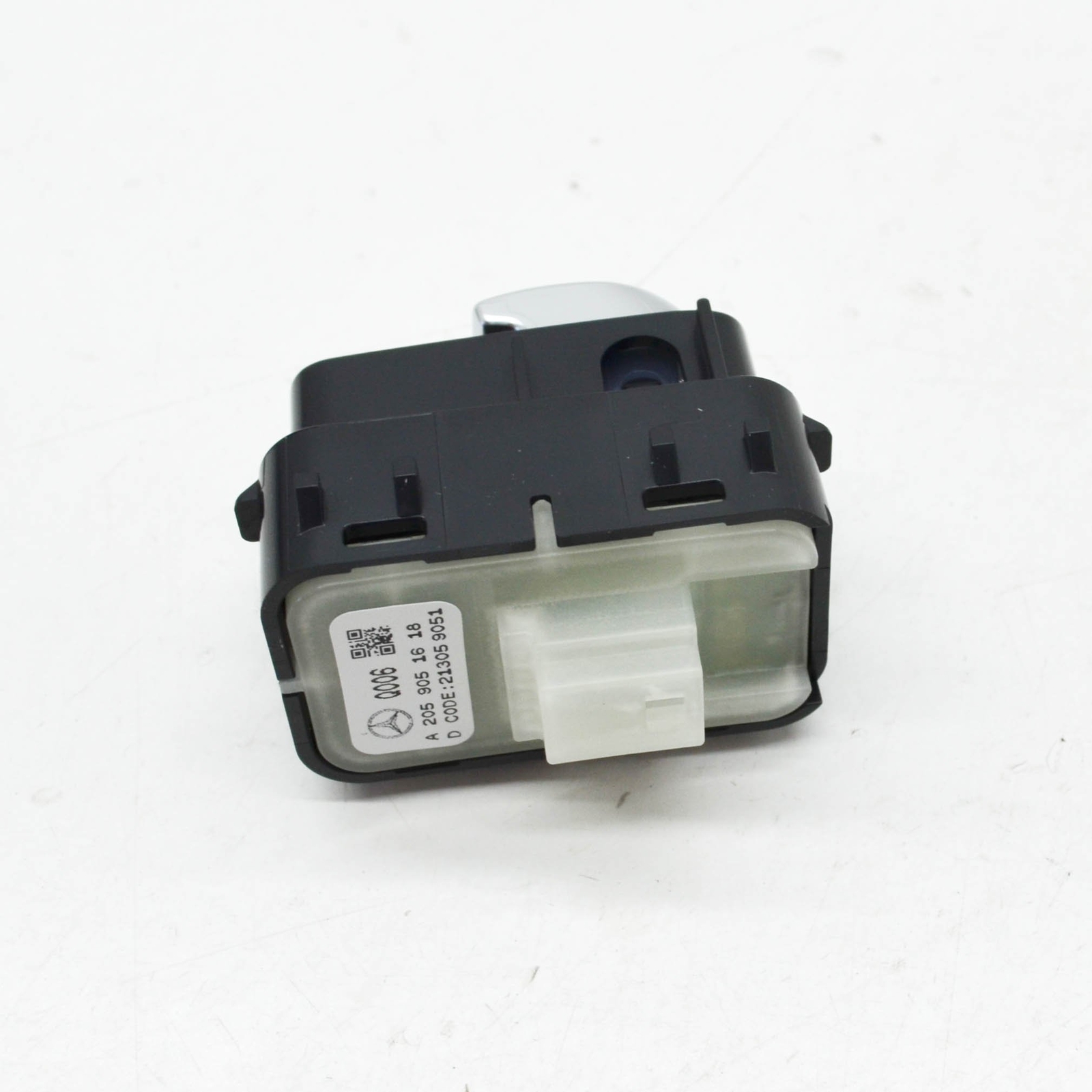 MB C W205 Left Door Tailgate Opening Switch Button A20590516189051 NEW ...