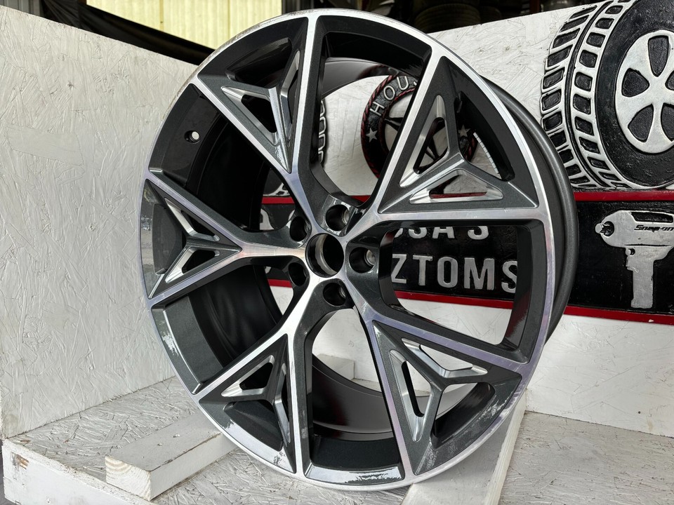AUDI OEM WHEEL MINOR DAMAGE 5X112 SIZE 22X10 PT# 4M8 601 025 AB STOCK# ...