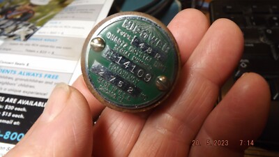 Quartz Crystal Unit 2752 kHz | eBay