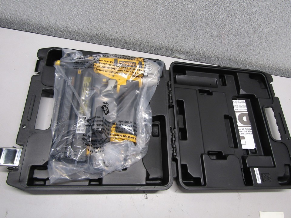 DeWalt DWFP12231 18 Gauge Pneumatic 2" Brad Nailer w/ Carrying Case | eBay