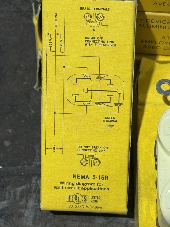 Qty (5) NEW Hubbell HBL5252 HBL5252I 15A Duplex Receptacle 125VAC 5-15R ...