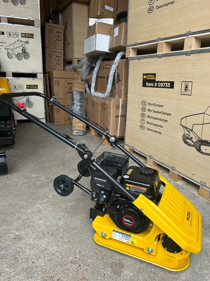 Buffalo Wacker Plates - Compactor Plates with wheels and Paving Pad ...