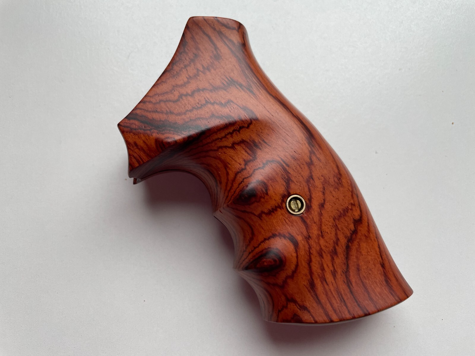 New Smooth Iron Wood Grips For Taurus TRACKER/JUDGE 17 44 415 425 450 ...