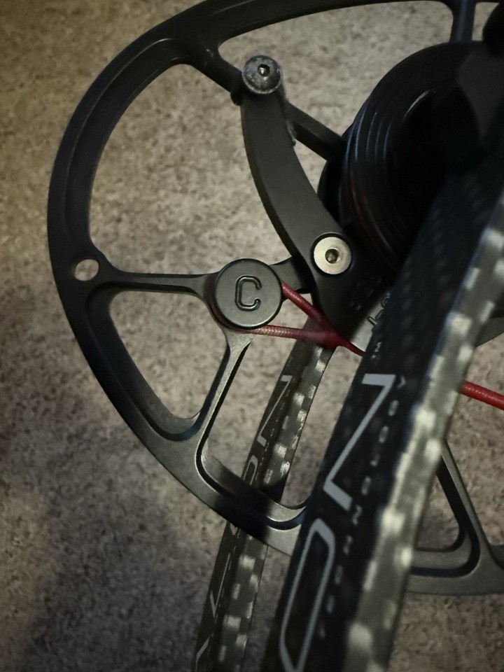 Mathews Halon 6 Compound Bow | eBay