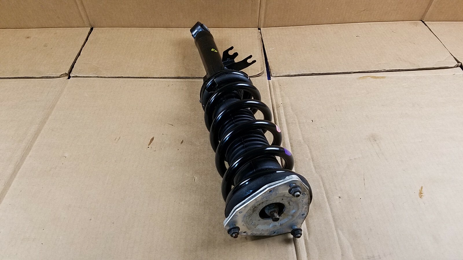 OEM 2008 INFINITI G37 RWD FRONT RIGHT PASSENGER SIDE SHOCK STRUT SPRING ...