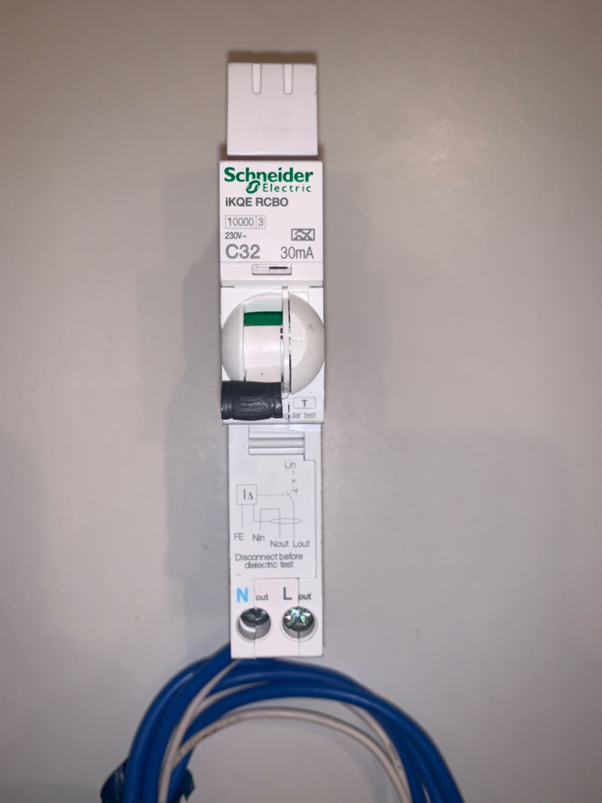 Schneider iKQE SQOR iKQ KQE RCBO 6a 10a 16a 20a 32a 40a 45a Type B C ...