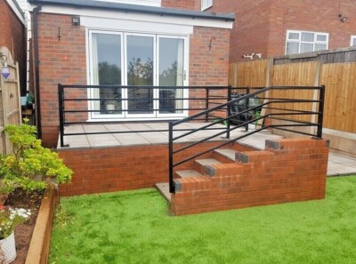 HIGH QUALITY - CONTEMPORARY STEEL SAFETY BALUSTRADE - HEAVY DUTY METAL ...