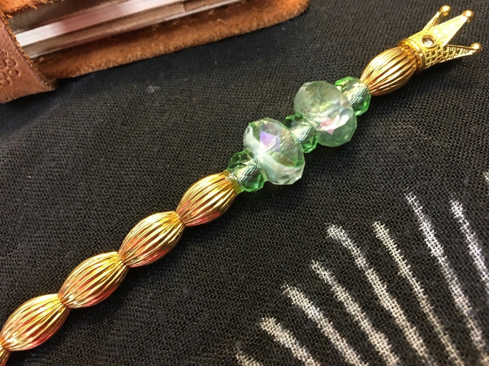 Bug's Homemade Beaded Designer Roach Clip 6” Long - Green/Gold w/Crown ...