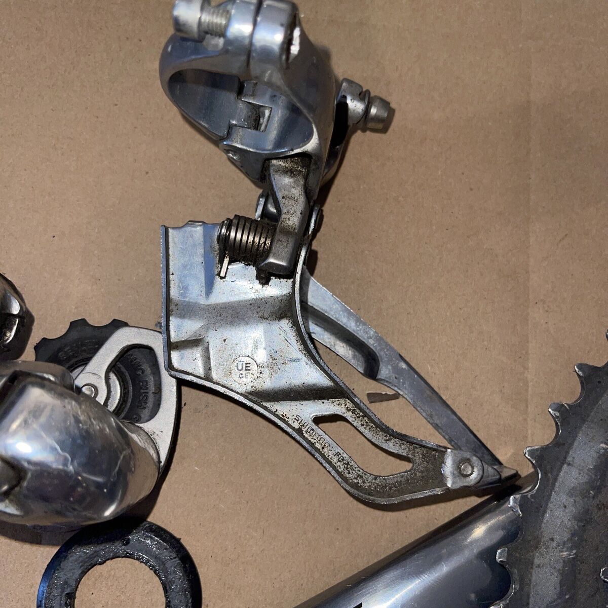 Shimano 105 Crank Set 172.5mm FC-5603 5600 50/39/30 Triple Shimano 105 Crank Set 172.5mm FC-5603 5600 50/39/30 Triple