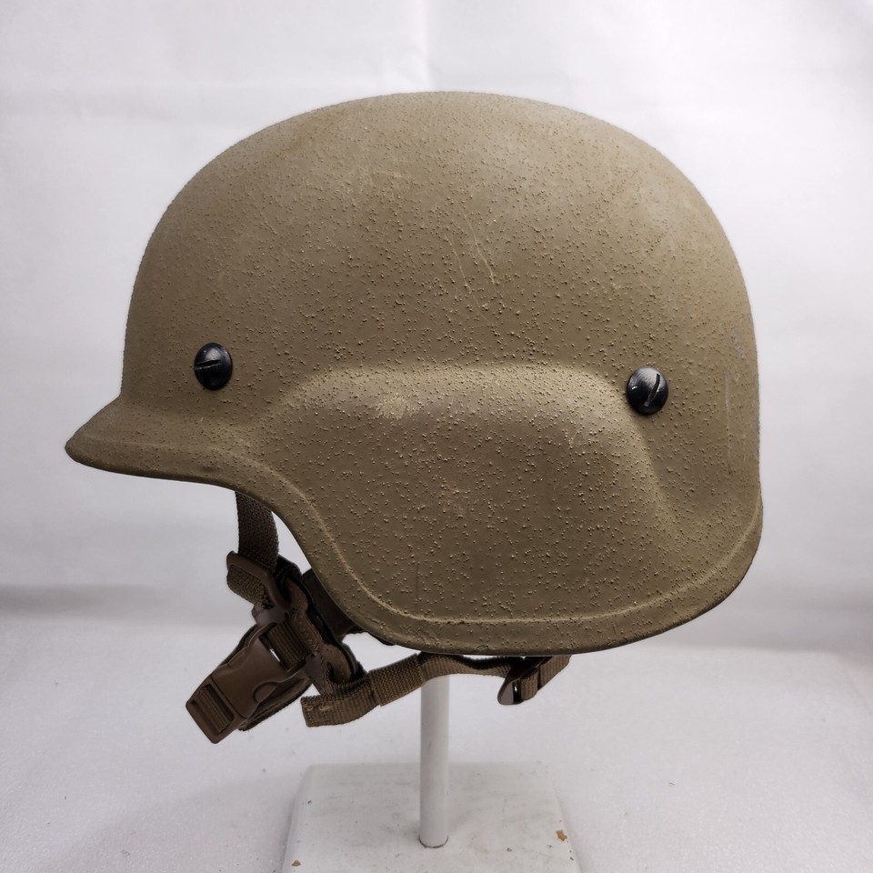 Medium USMC LWH BAE Lightweight Helmet Norotos Mount With Light Marine ...