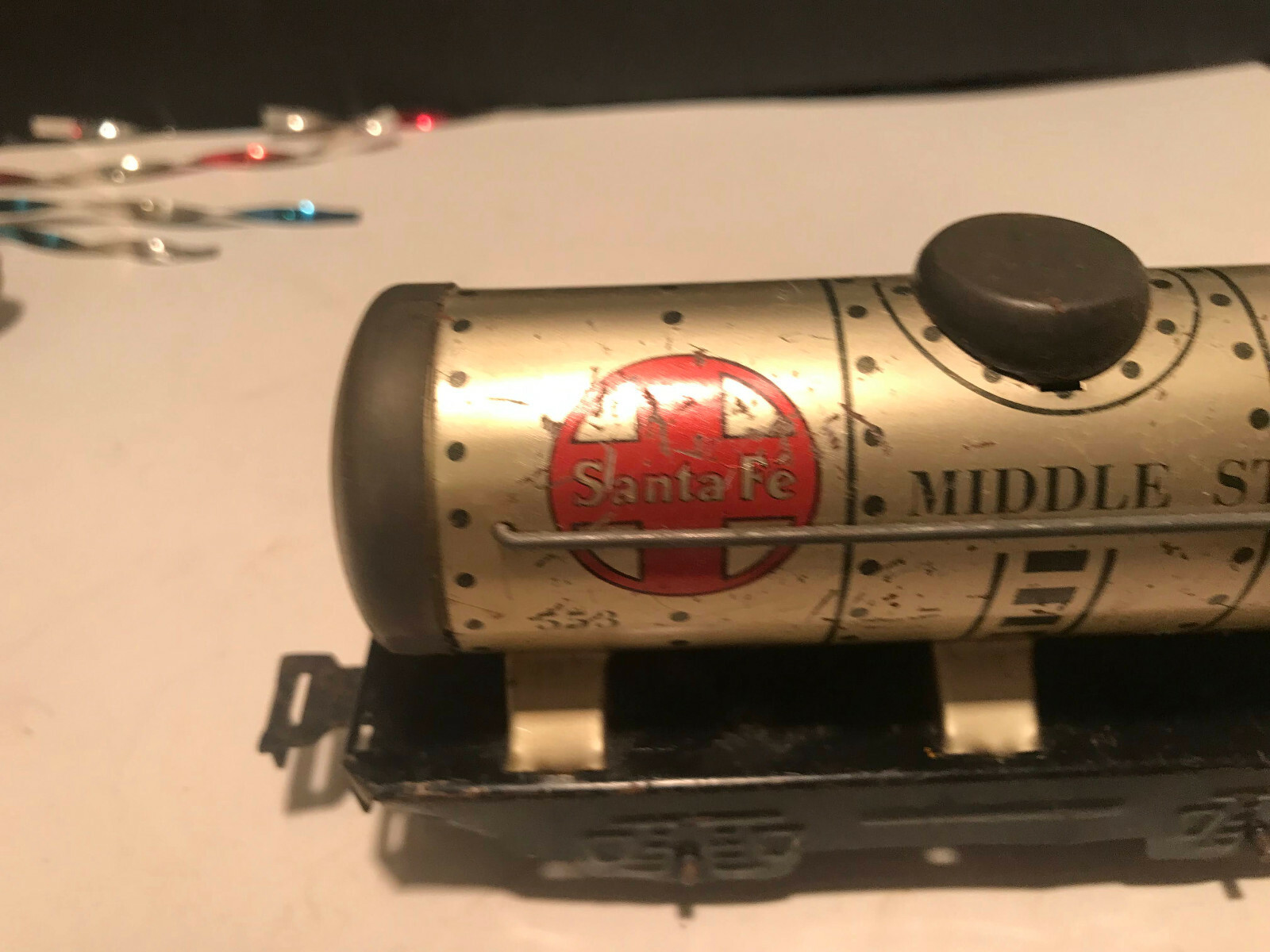 Marx Trains 553 Santa Fe Middle States Oil Tank Car with Rivet Tab ...