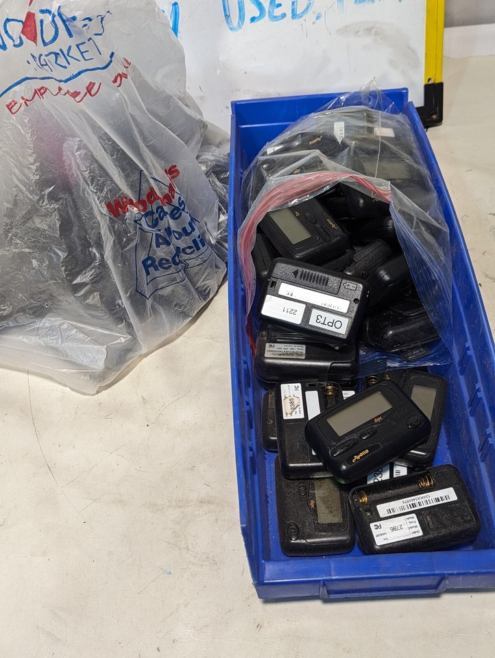 Apollo Pager DPC ALA25.S T60 Gold 460-470 MHz, Missing Battery Cover ...