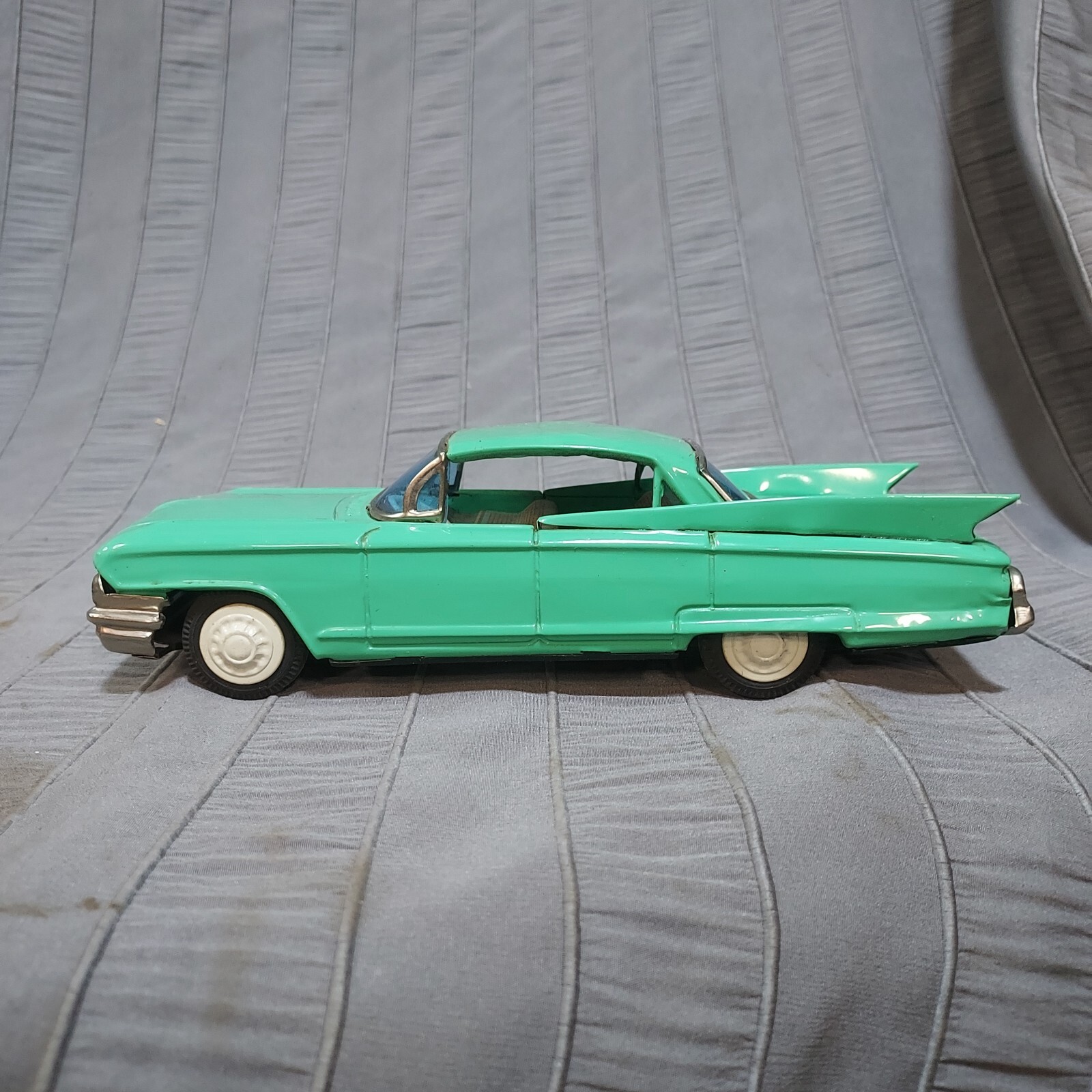 Rare Teal Vintage Marusan Friction Tin Car CADILLAC SEDAN made in Japan ...