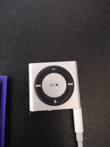 Apple iPod Shuffle 4th Generation 2GB A1373 Space Gray | eBay