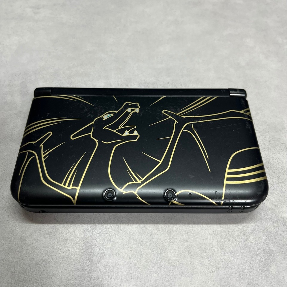 Nintendo 3DS LL console Pokemon Center Original Charizard Edition ...