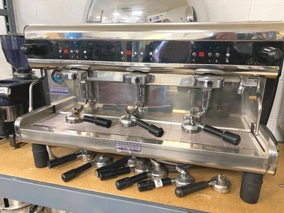 Espresso Machines - 3 Group Espresso Machine