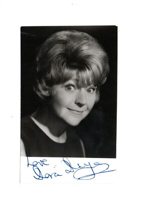Dora Bryan St Trinians & in Carry On Sergeant Signed 5x3 B/W Photo ...