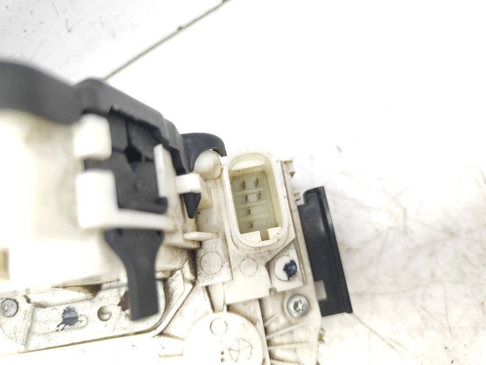 Maserati Ghibli SQ4 3.0 302kW 2014 LHD Front left side door lock ...