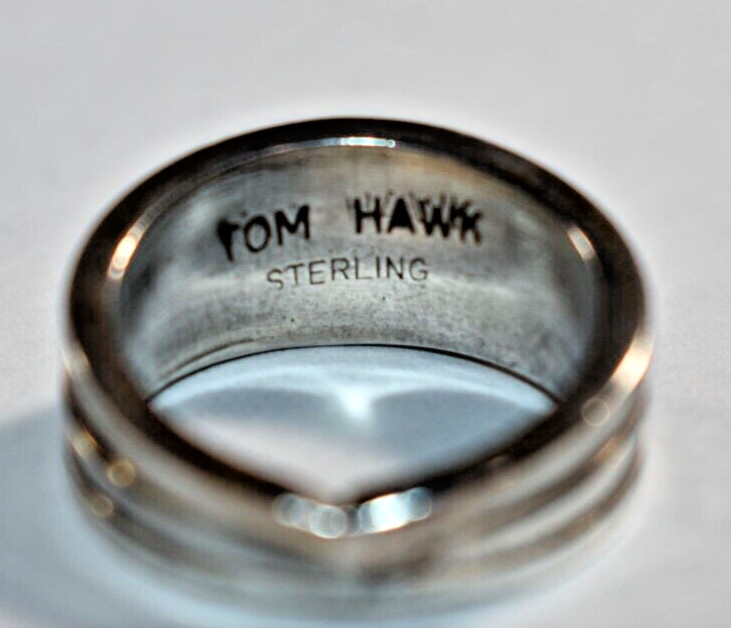 NAVAJO Indian TOM HAWK Sterling Silver Ribbed Band Ri… - Gem