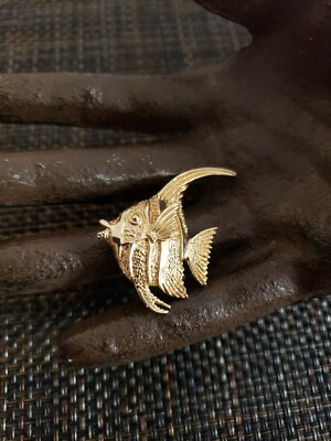 VINTAGE STERLING SILVER ANGEL FISH FIGURAL PENDANT BROOCH ESTATE 925 ...