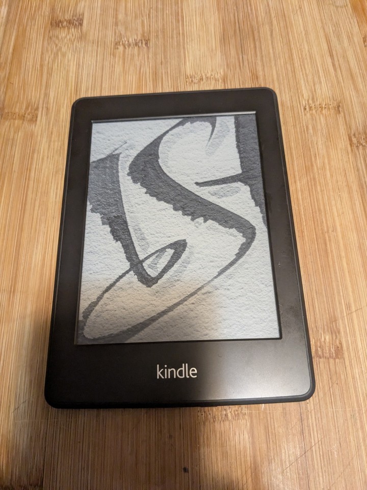 Amazon Kindle Paperwhite 5th Generation 6" (2GB, Black, EY21) Great | eBay