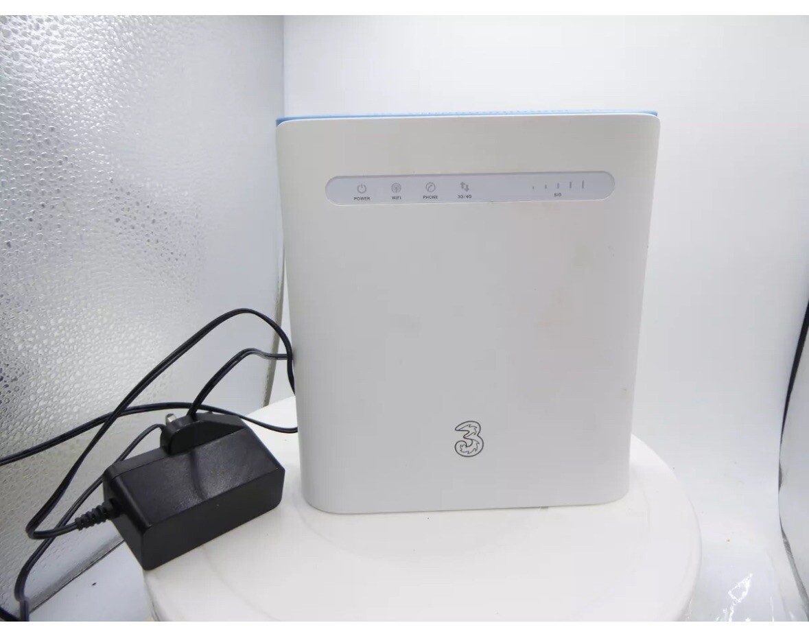 Three ZTE MF286D 4G CAT 12 WiFi Router - White with power lead also | eBay