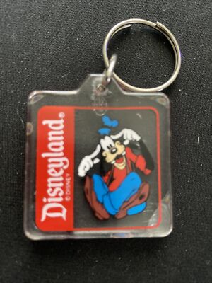 Goofy Disneyland Vintage Keychain | eBay