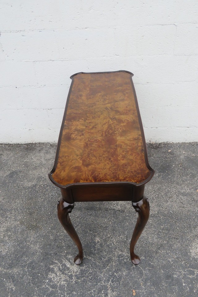 Queen Anne Two Tone Shell design Narrow Console Entry Table 5928 | eBay