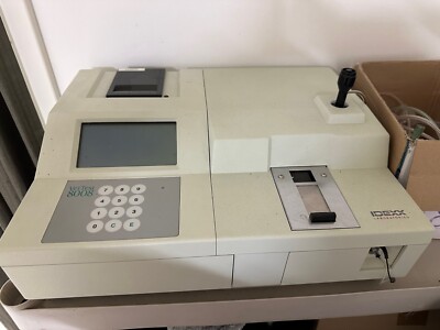 Lab Equipment - Chemistry Analyzer