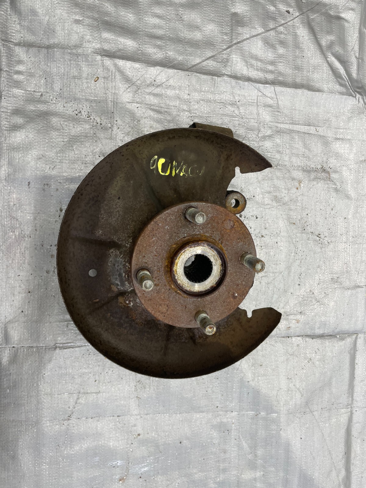 90-93 Mazda Miata / Rear Spindle Knuckle / Passenger Side / NO ABS ...