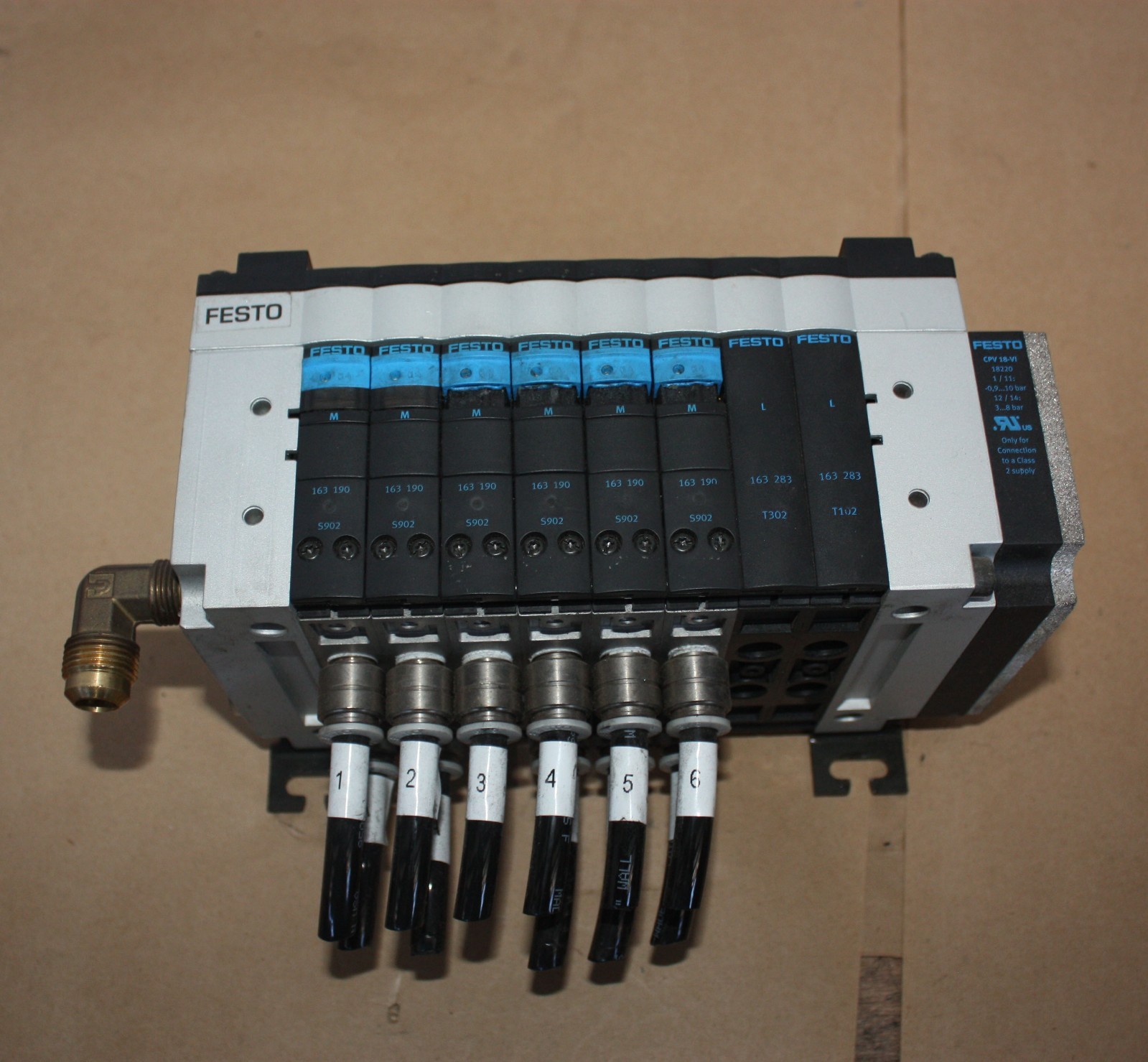 FESTO Pneumatic Solenoid Valve Manifold CPV18-V1 CPV18-GE DN2-8 8 SLOTS ...