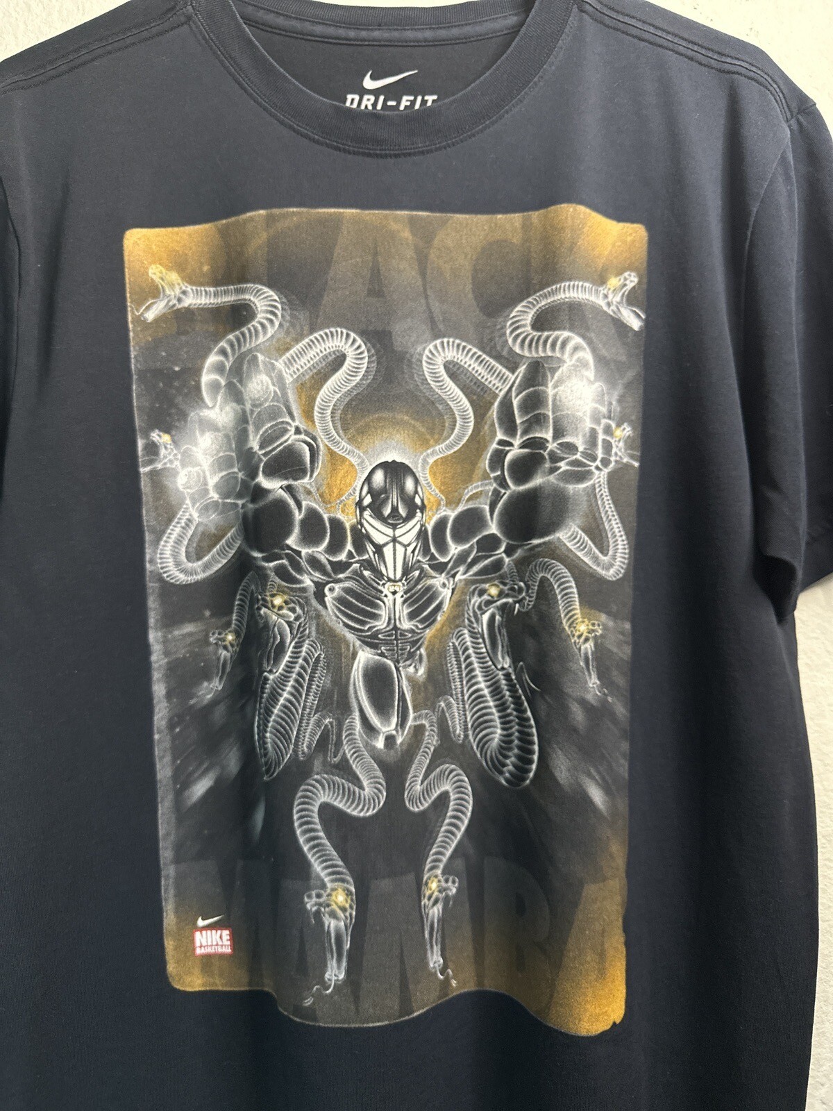 Nike Kobe Bryant T-Shirt Size Medium Mamba Superhero … - Gem