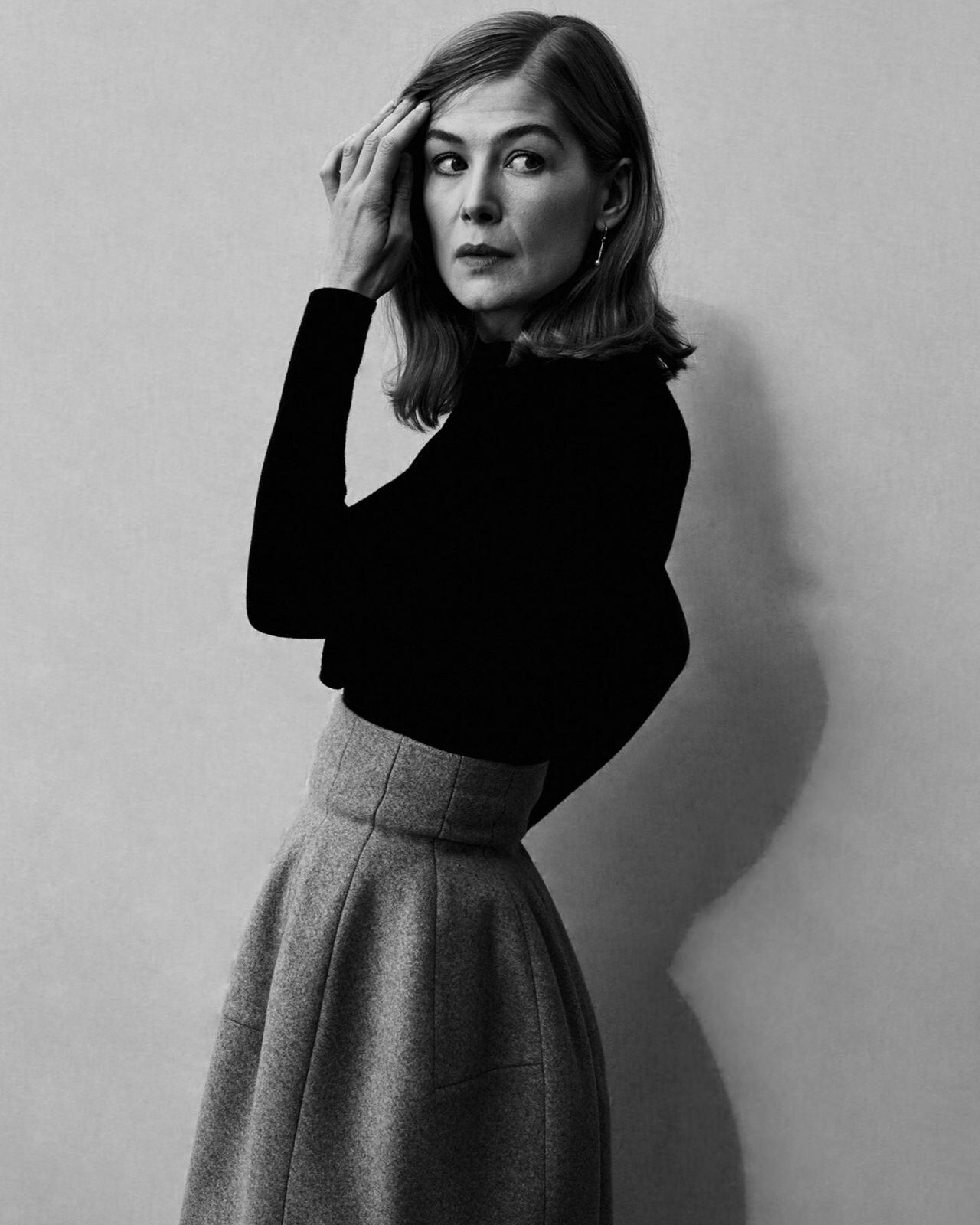 Sexy Rosamund Pike 8x10 Photo Ebay