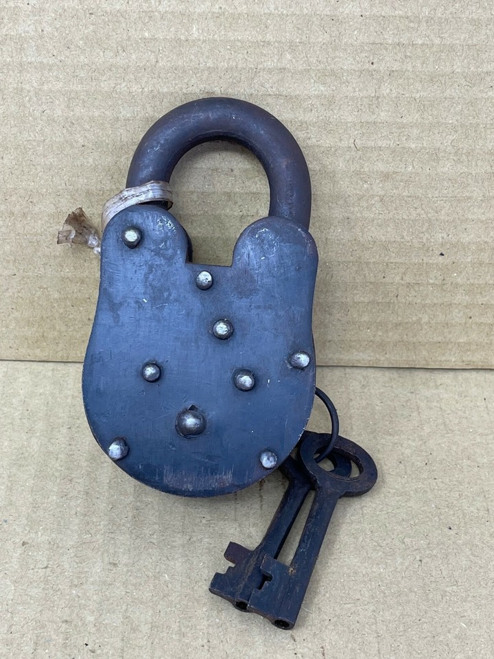 Colt Firearms Logo Padlock, Cast Iron Lock, Antique Finish with 2 Keys ...